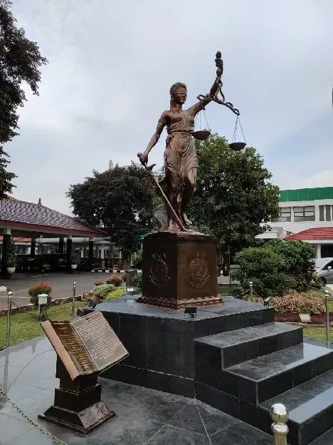 Professional Pembuatan Patung Resin, Fiber, Perunggu Untuk Taman Maupun ...